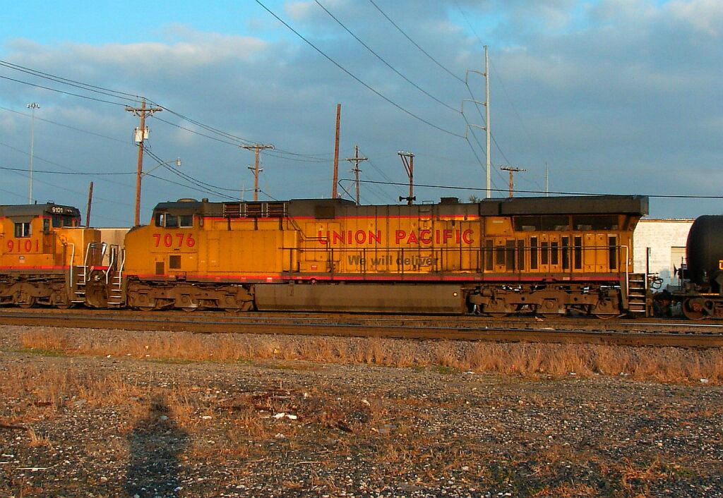 UP 7076